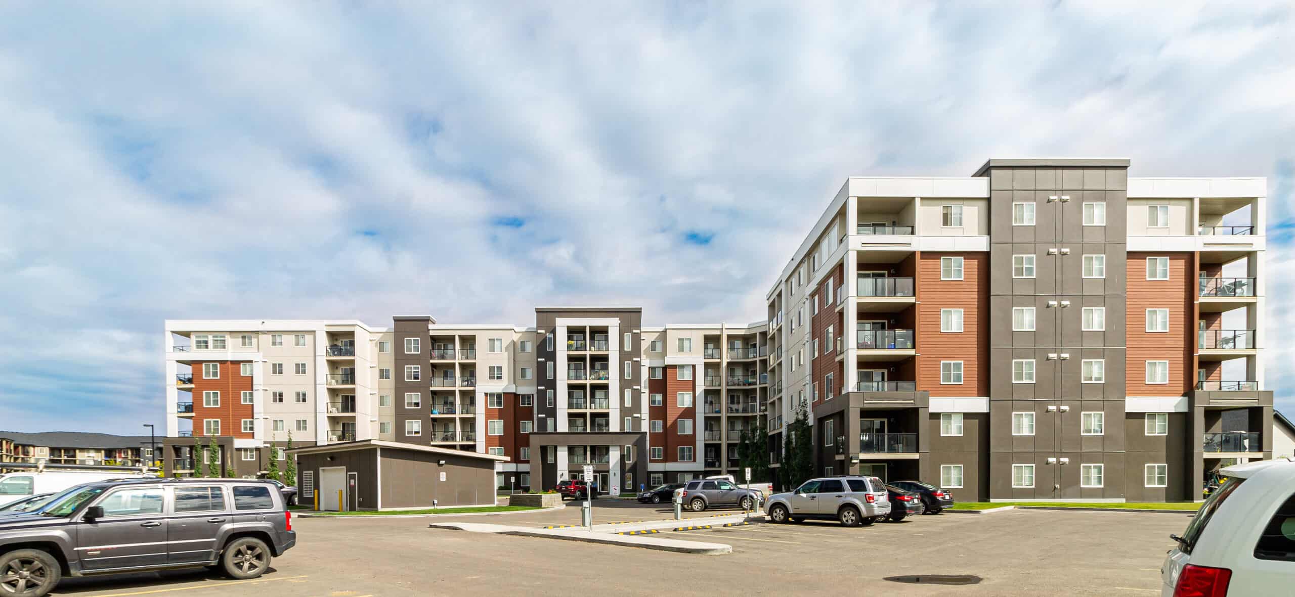 Multi Family Condo Eifs | Completed Projects By Met Exteriors