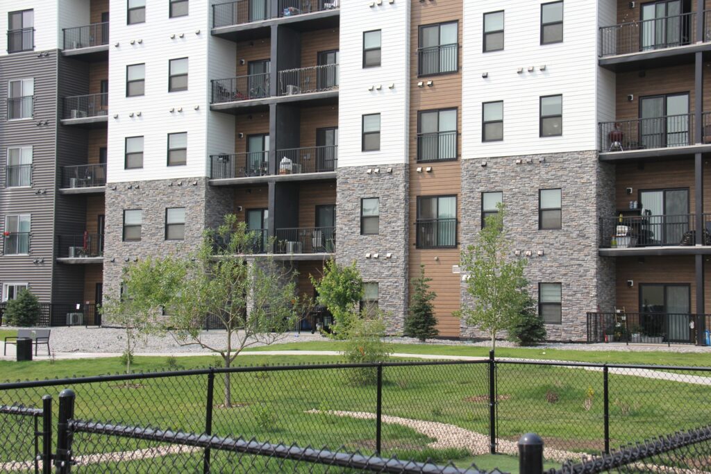 Stone Project On Multifamily Building | Completed Projects By Met Exteriors